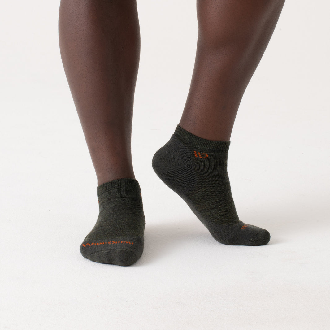 Men's Wide Socks | Stretch Up to 4E Width – Wide Open